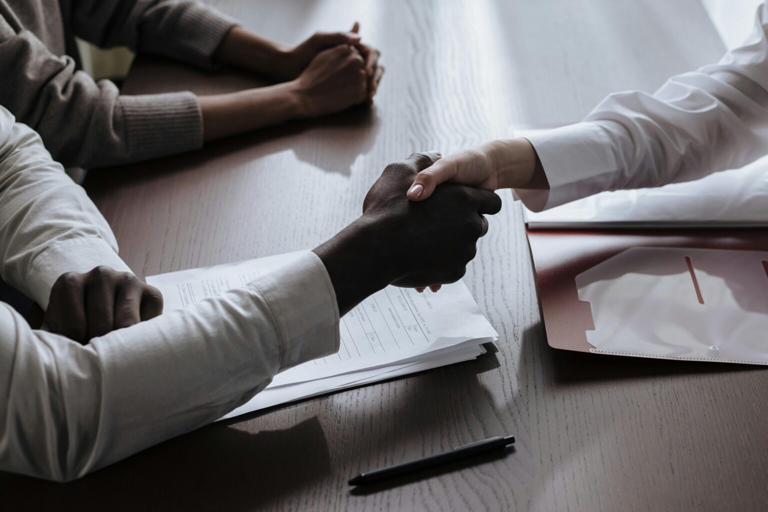 Comprendre les étapes du management buy out process pour une transition ...